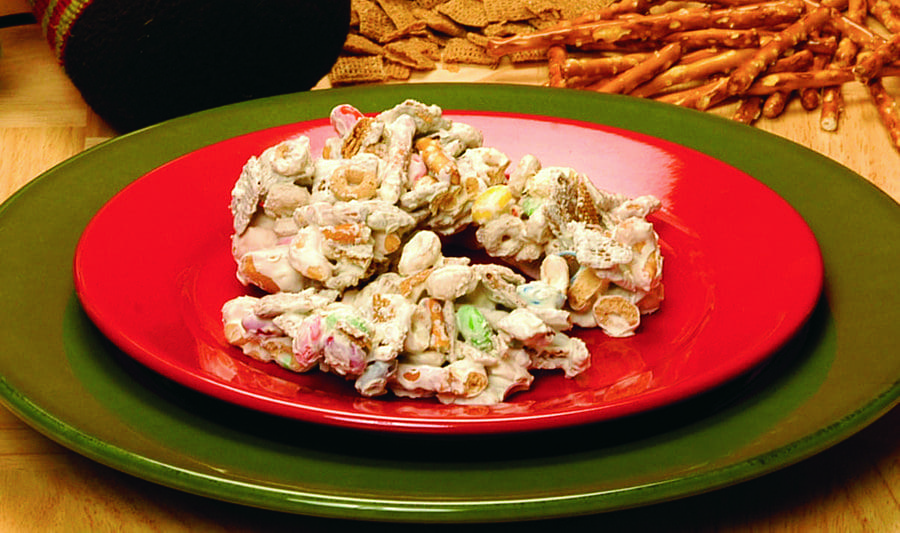 Hoilday Crunch | Favorite Vitamin-enriched Treat | Eatwheat.org