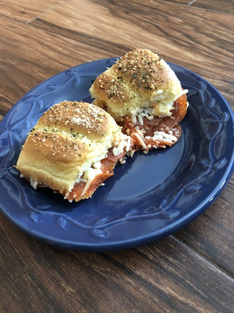 Pepperoni Pizza Sliders | Easy Meal Recipes | Eat Wheat